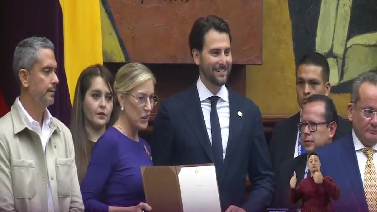 Niels Olsen es el nuevo presidente de la Asamblea Nacional de Ecuador - TVC
