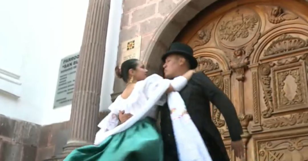 Historia de las fiestas de Quito: Del cuarenta y el paico al Quitofest ...